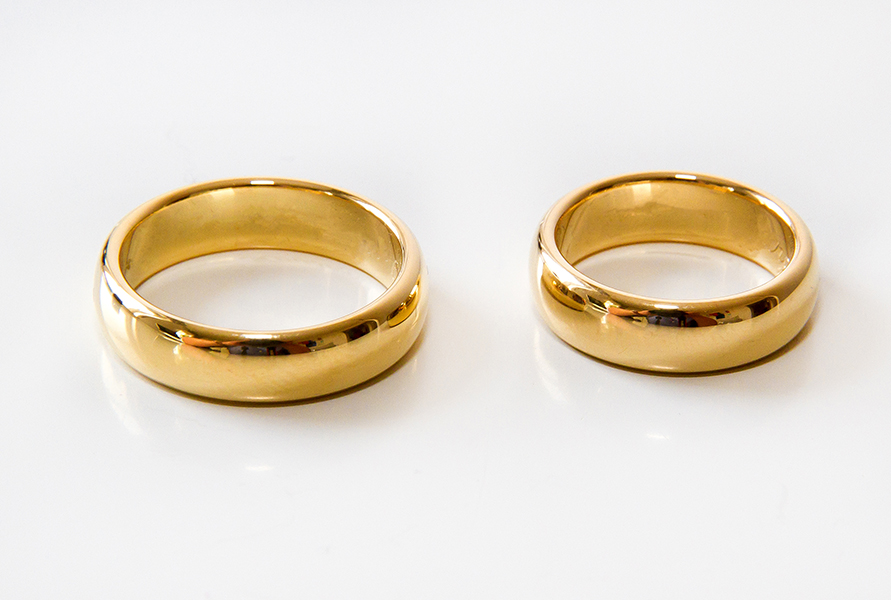 About – Sarn Helen Gold